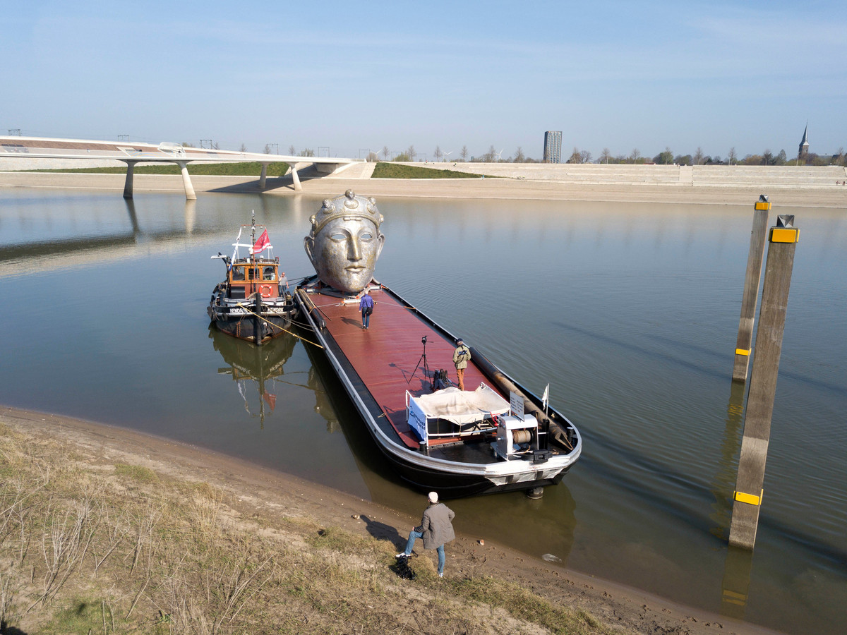 Het Romeinse masker van Andreas Hetfeld heeft zijn tocht voltooid, en ...