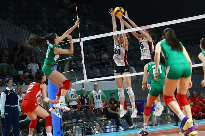 Zilveren medaille voor Liese Verhelst en de Belgische selectie U18 ...