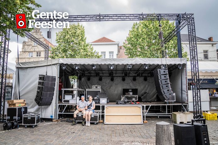 Podium op Groentemarkt valt opvallend klein uit: “We zijn in 't zak ...