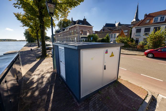 Er komen tienduizenden van dit soort bouwsels bij en die zien er (bijna ...