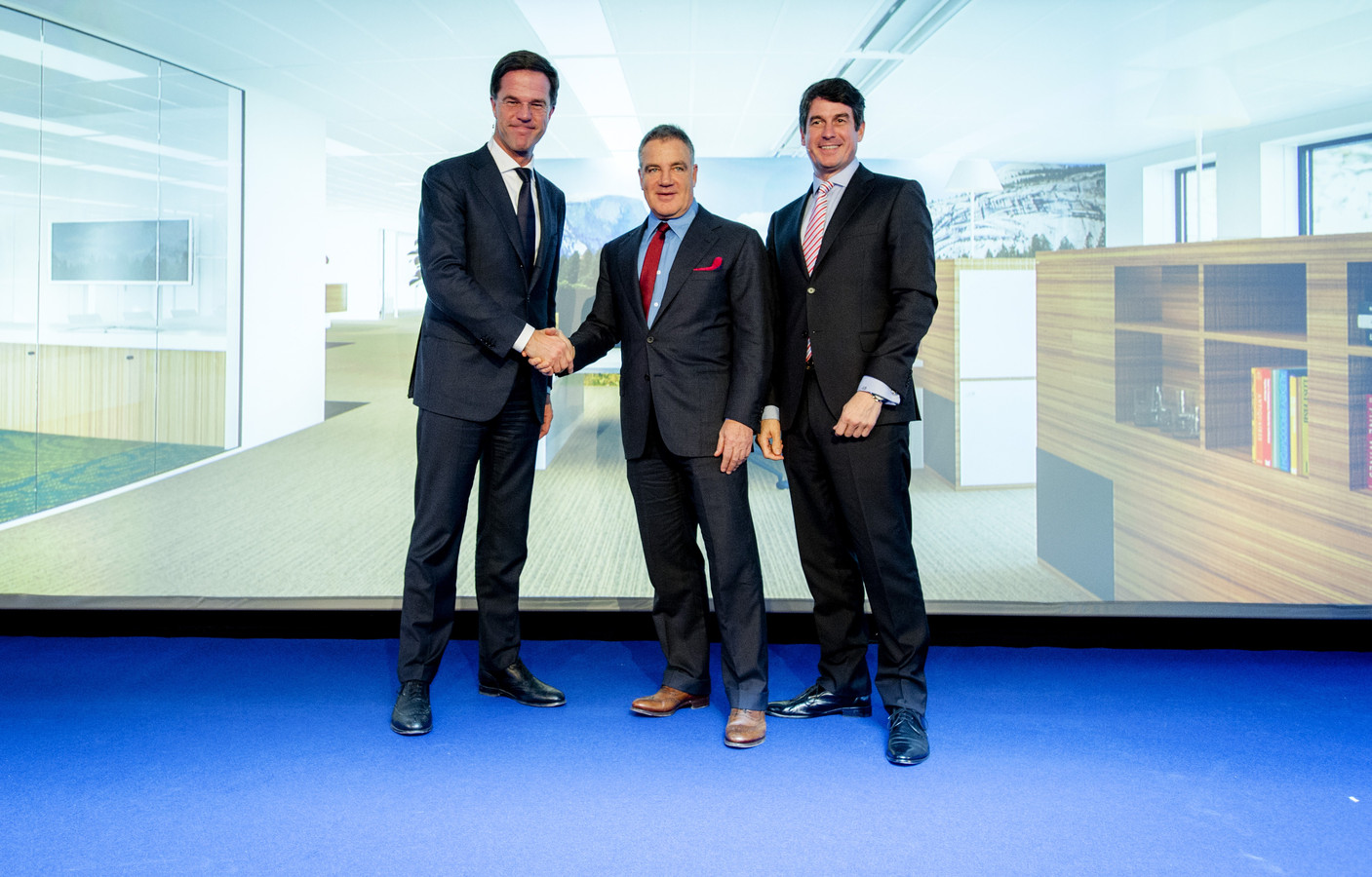 Tanker van Israëlisch-Nederlands bedrijf geraakt door drone, VS ...