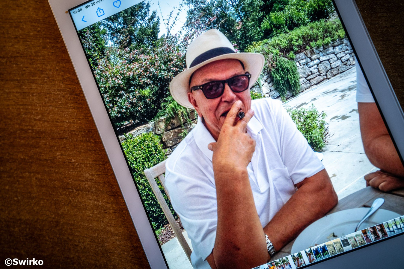 LEVENSVERHAAL. Bluesartiest Karel Bogaert (80), van arme hippie tot ...