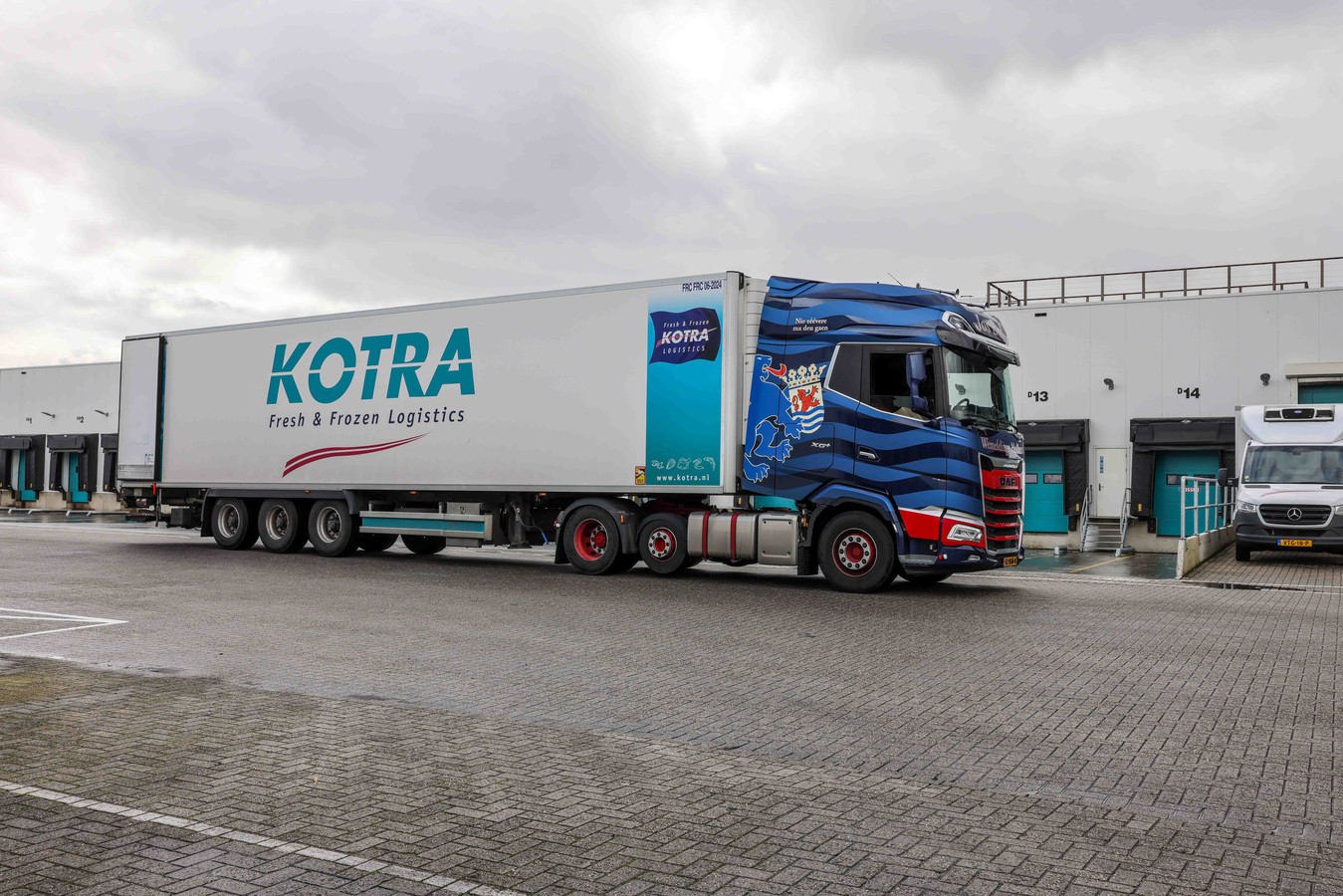 Familiebedrijf Kotra groeit niet alleen in Yerseke hard | Foto | AD.nl