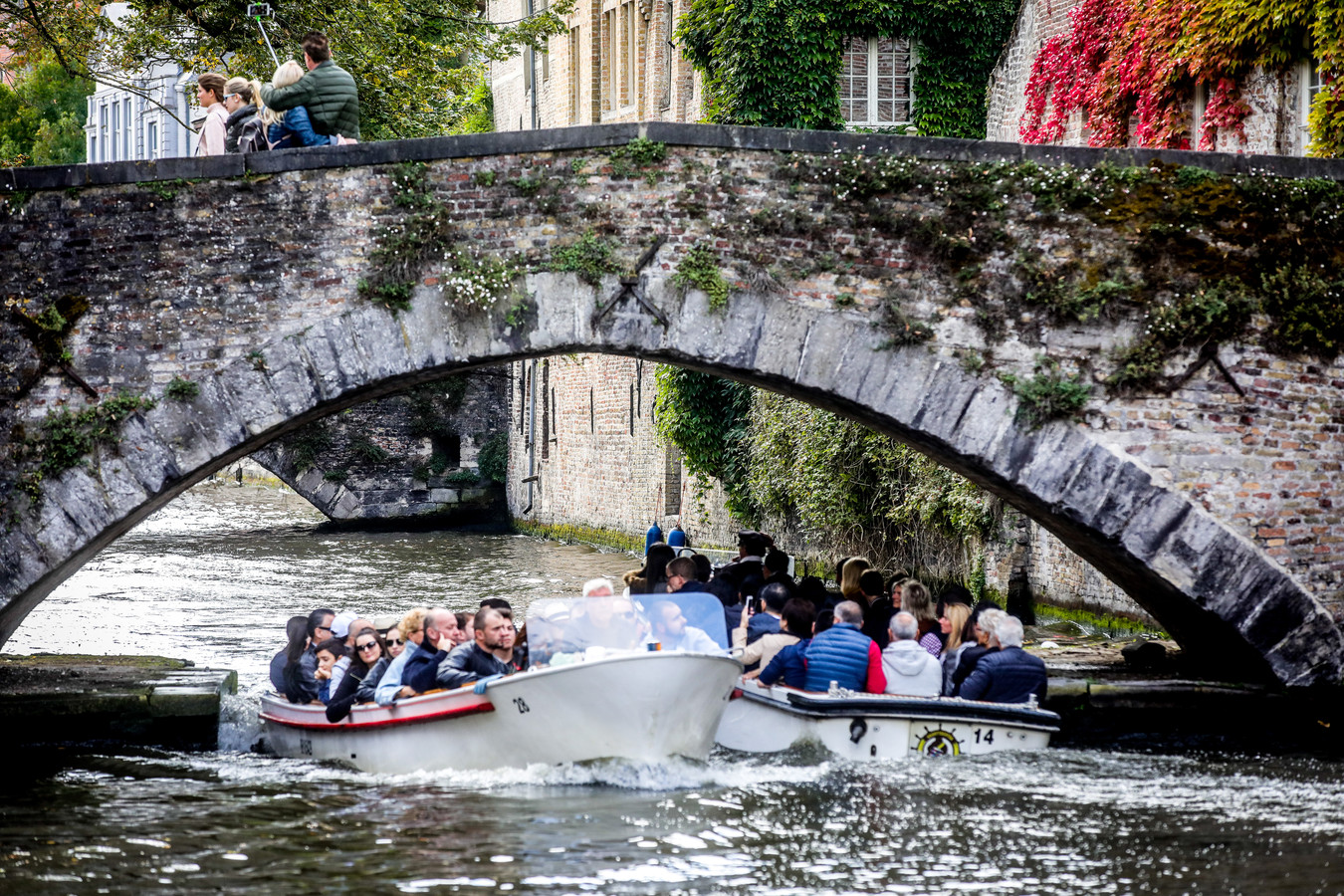 “Brugge is prachtig... maar moeten die bootjesmannen daar zó voor ...