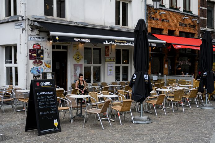 Elke dag verdwijnt een café in Vlaanderen | Binnenland | hln.be