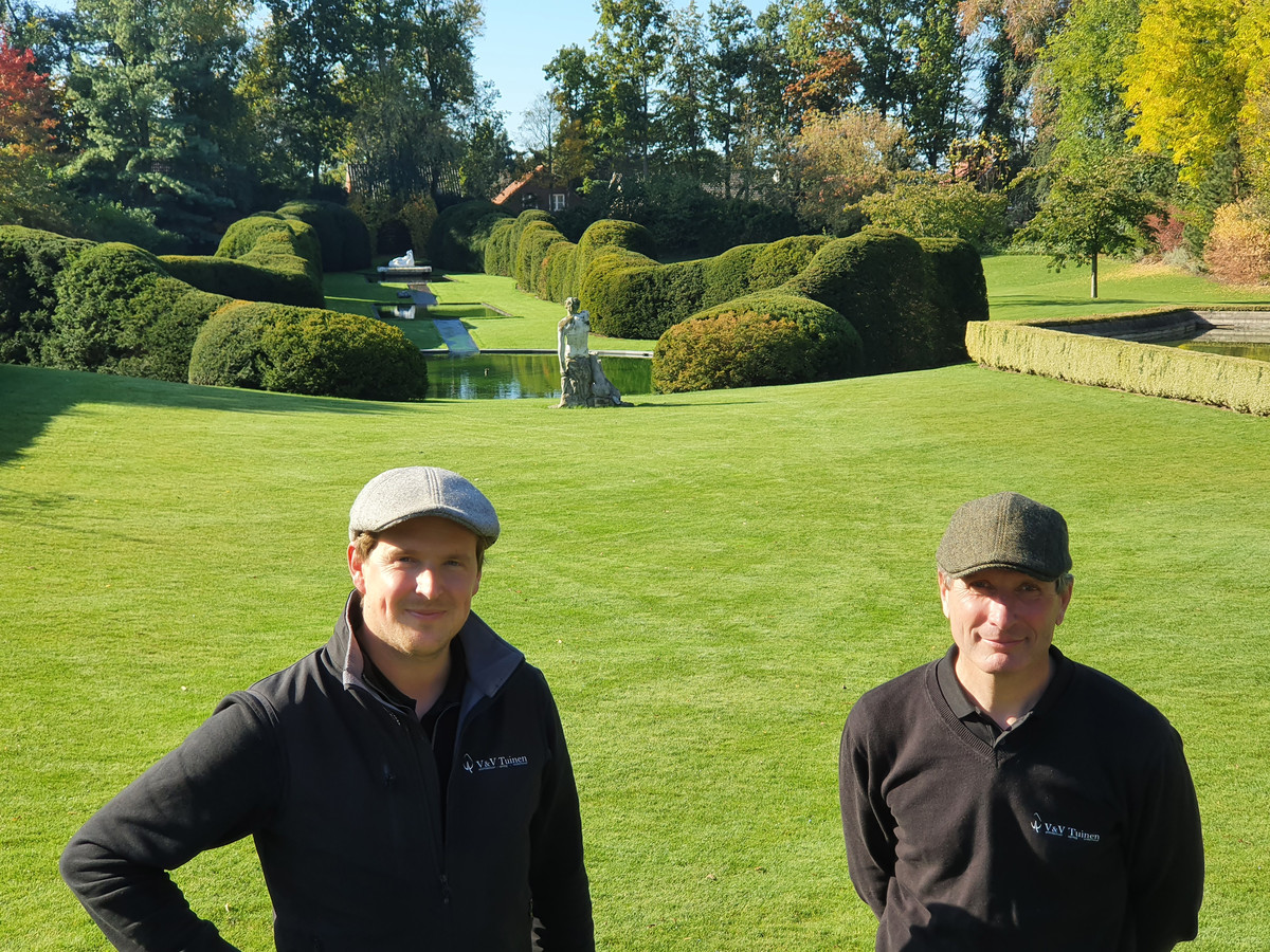 KEMPENSE KLEPPERS. Geen website, geen reclame... En toch wordt V&V Tuinen tot in het buitenland ...