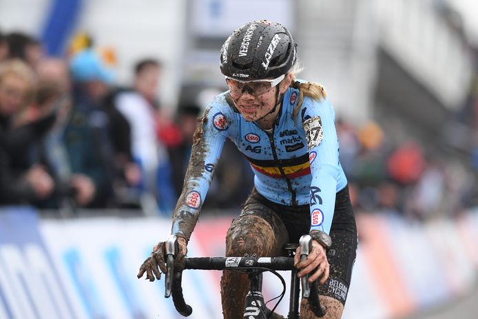 Laura Verdonschot pas tiende bij beloften: "Het wil maar niet lukken ...