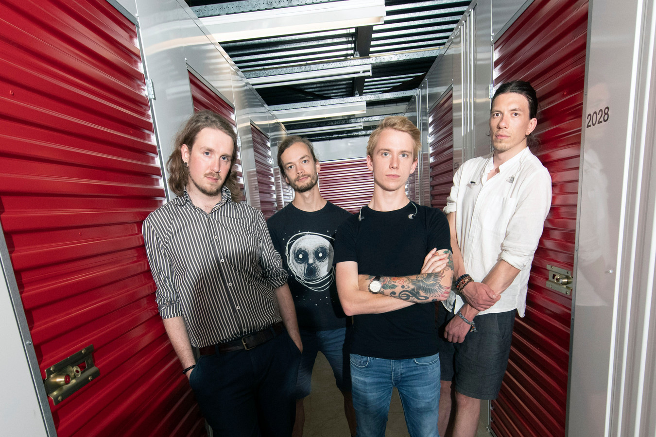 Deventer rockband Vault brengt eerste album bij de fans thuis: per ...