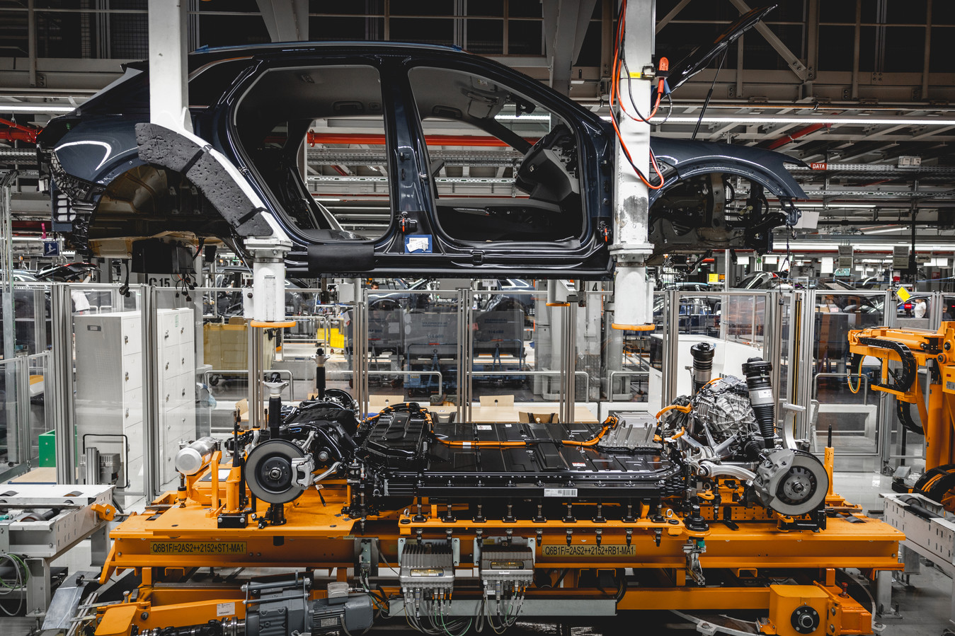 Zoveel energie steken autofabrieken in een CO2-neutrale toekomst | Foto ...