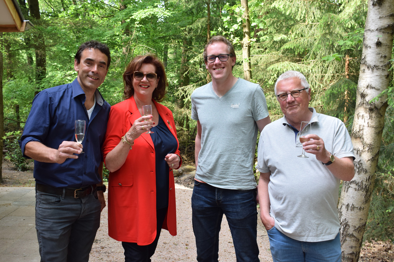 Nieuw seizoen en nieuwe look voor openluchttheater Cabrio | Foto | AD.nl