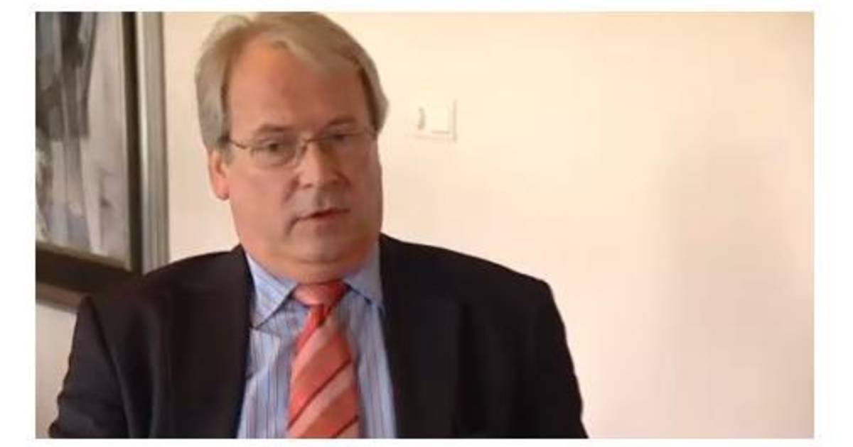 Advocaat Peeters verdacht van oplichting zoon oprichter IJsboerke ...