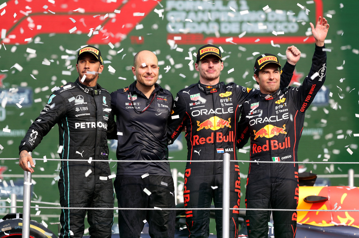 Hoe nu verder bij Red Bull? 'Verstappen is de betere van de twee, dus ...