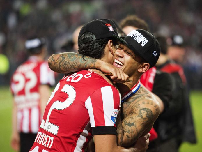 PSV doet het voor het eerst in 15 jaar zonder Braziliaan | Nederlands ...