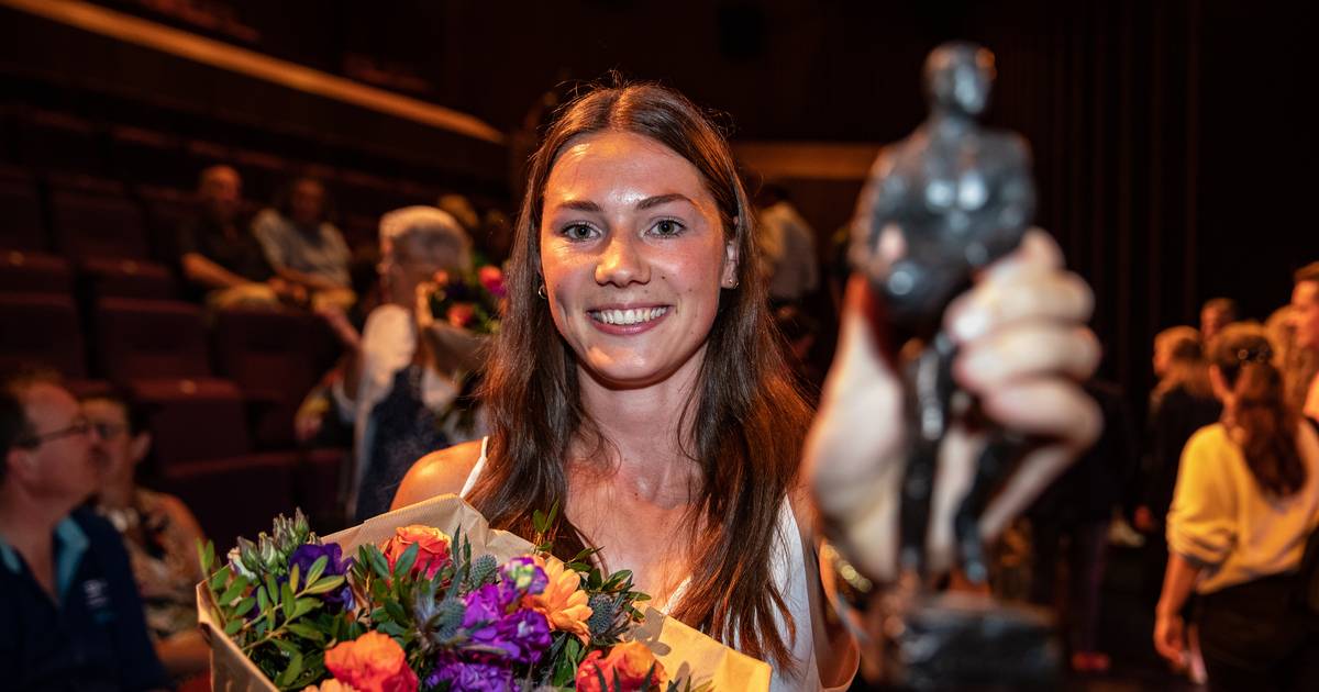 Emma Oosterwegel troeft Go Ahead Eagles en Thomas Krol af bij Deventer ...