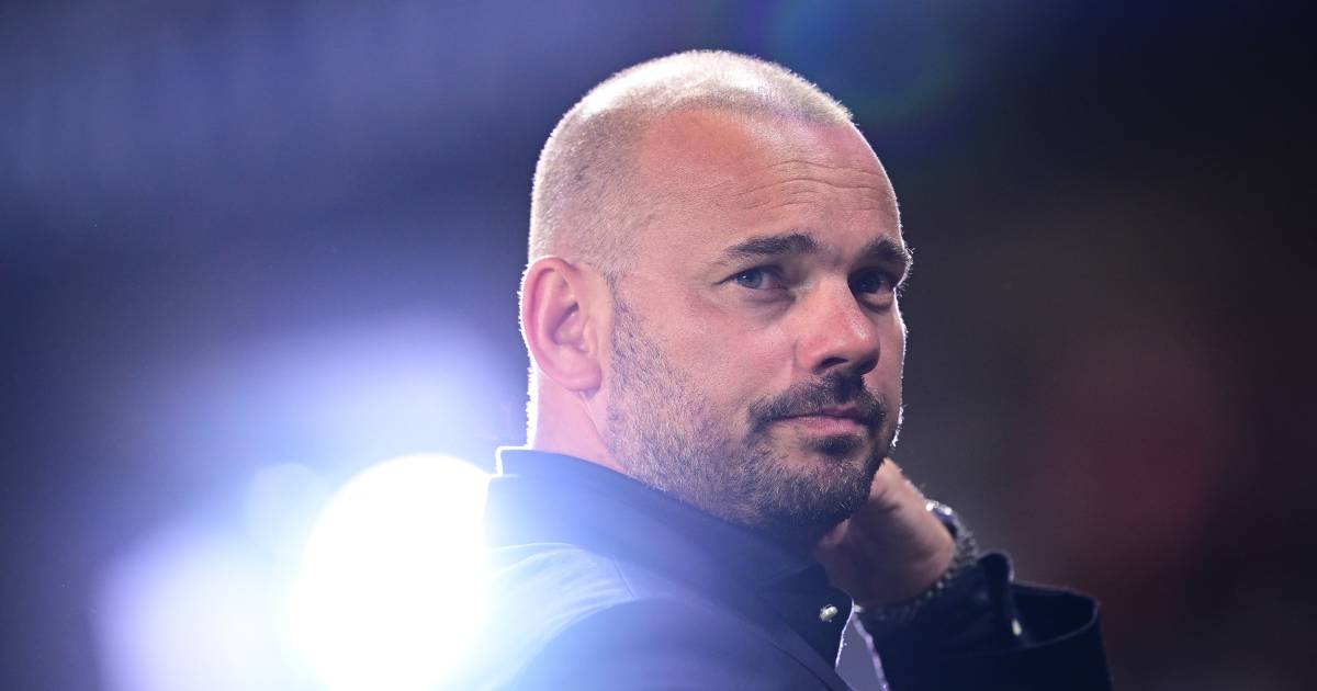 Wesley Sneijder lijkt streep te zetten door terugkeer bij Ajax: ‘Wat ik ...
