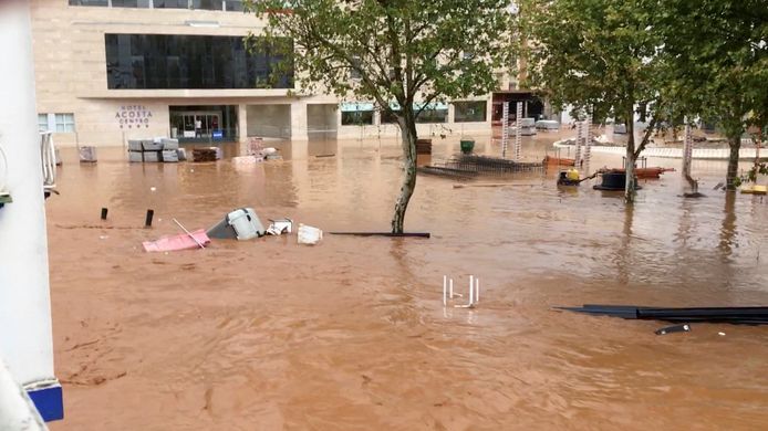 Wateroverlast in delen van Spanje door zware regenval | Weernieuws | hln.be
