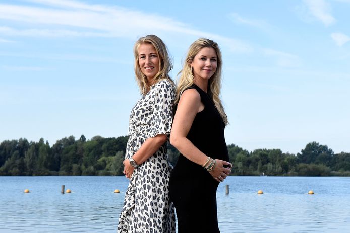 Anouk en Annouk zijn wéér samen zwanger: ‘Heel bijzonder, maar je hebt ...