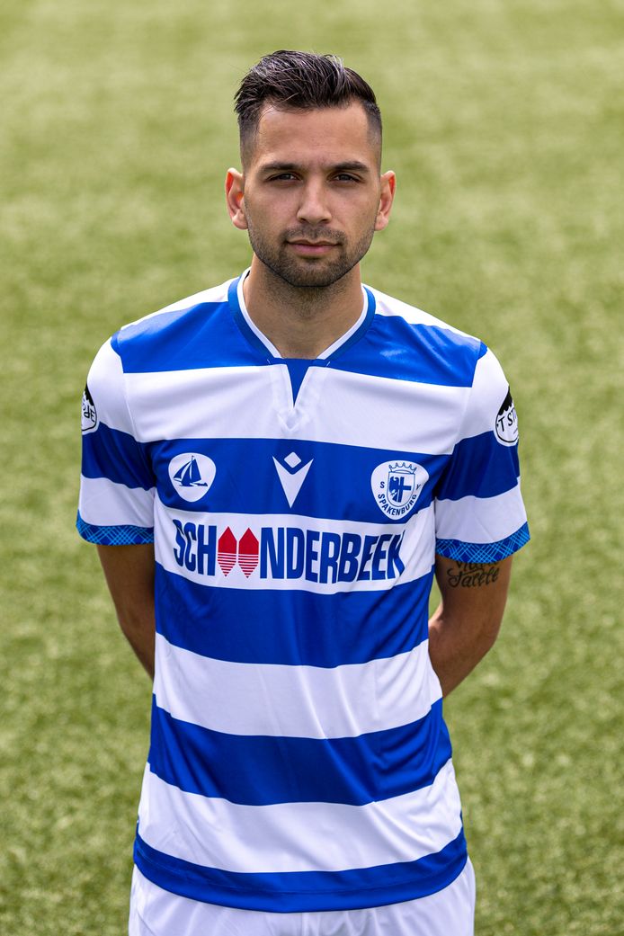 De Ruiter draait mee bij Spakenburg, maar onderzoek naar incidenten op ...