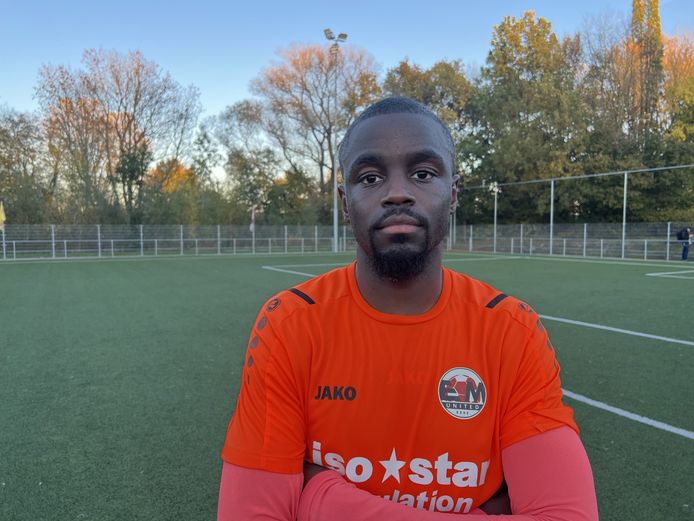 Frederic Dikanda is opnieuw voetballer bij Erpe-Mere United: “Hard ...