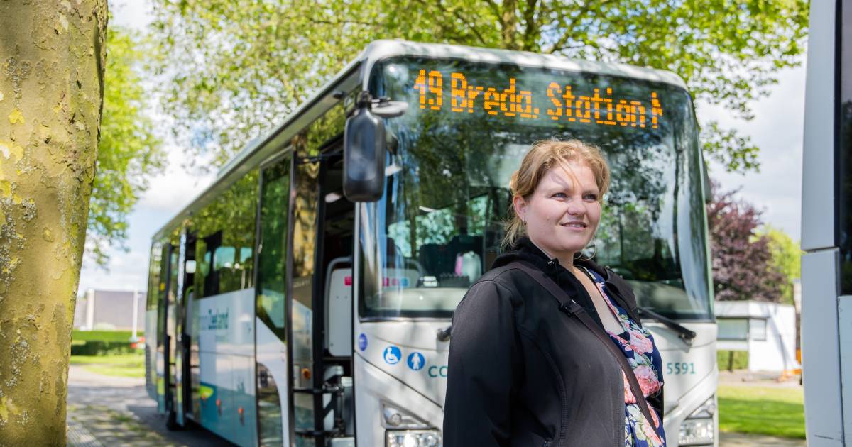 Plots kon Kimberley niet meer met de bus naar haar werk in Antwerpen ...