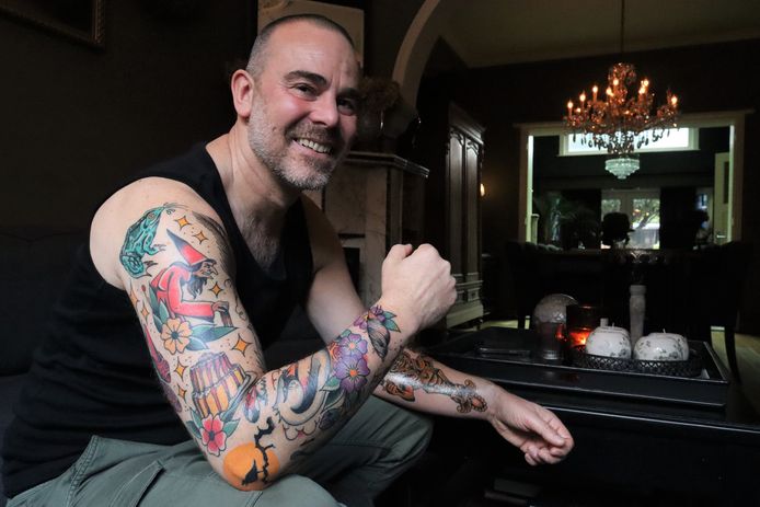 Gunther (50) laat sprookjesbos op arm zetten: “Sommige mensen kopen een ...