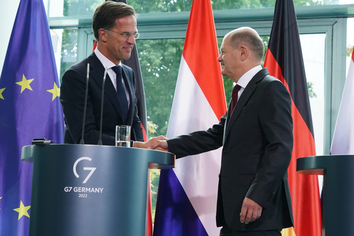 Rutte treft Scholz opnieuw in Berlijn: ‘Klimaatcrisis staat voorop’ | Foto | AD.nl