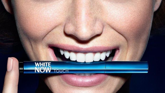 Een witte glimlach in 2 seconden? De Signal White Now Touch pen getest ...