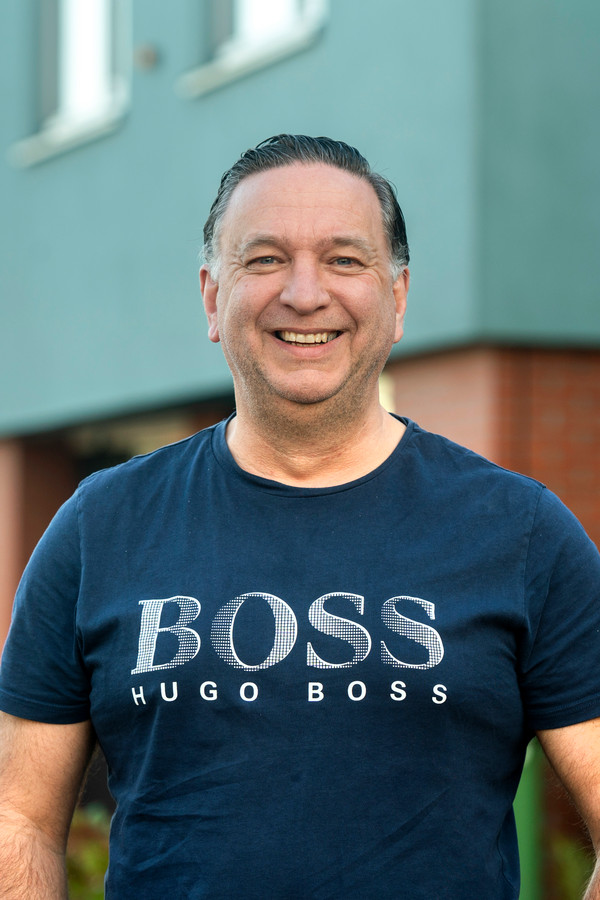 Hoera, we mogen weer! Ondernemers met een contactberoep blij dat ze ...