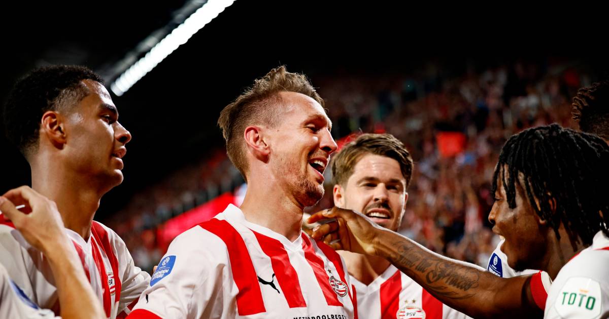 Bij PSV wordt op en naast het veld volop vuurwerk verwacht, na nog twee ...