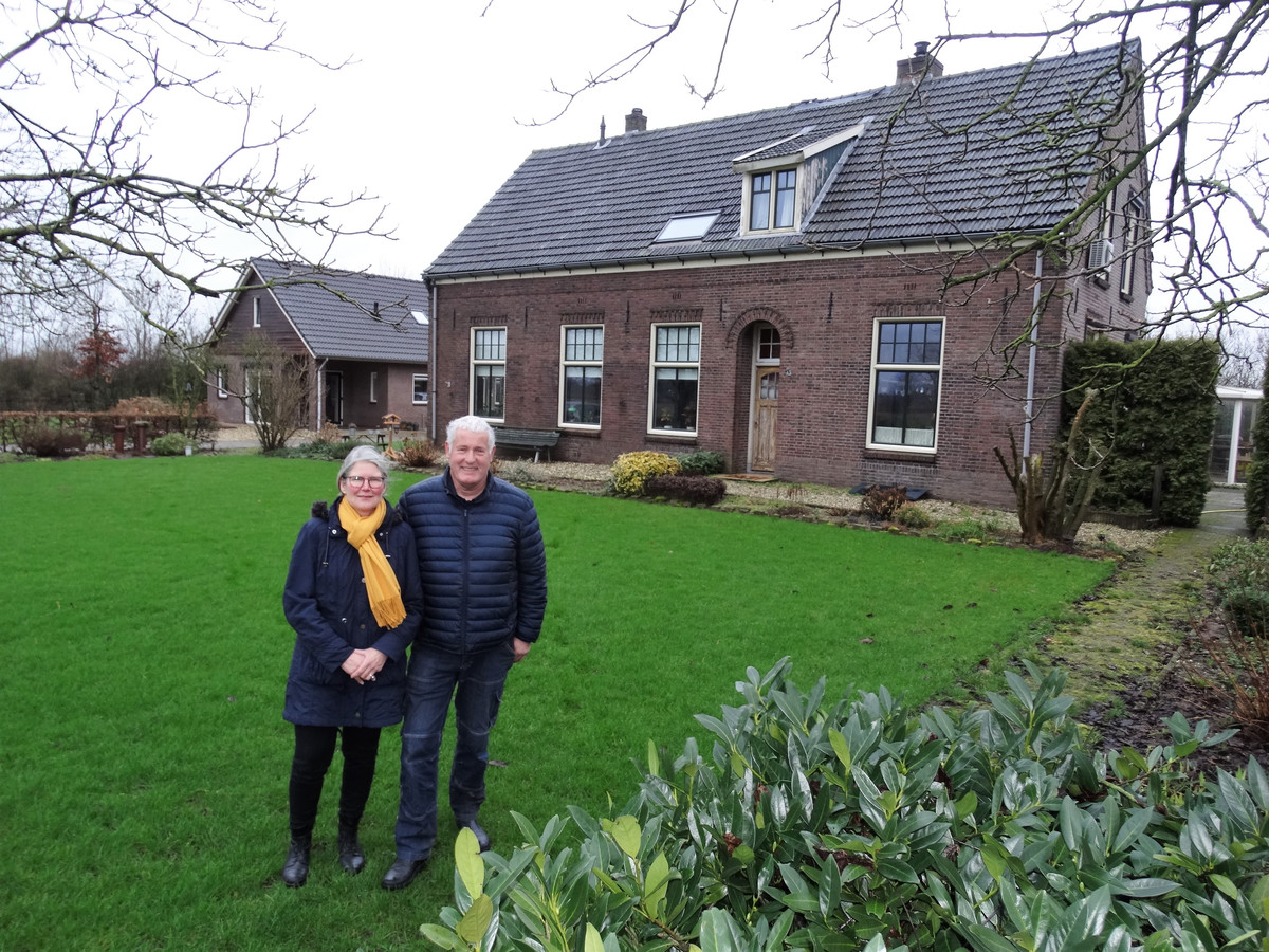 Een geslaagde woningruil: van boerderij naar dubbel woonhuis | Foto ...