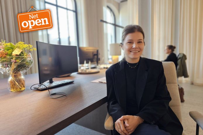 NET OPEN. Eline (29) opent architectenbureau en conceptstore Rènes ...