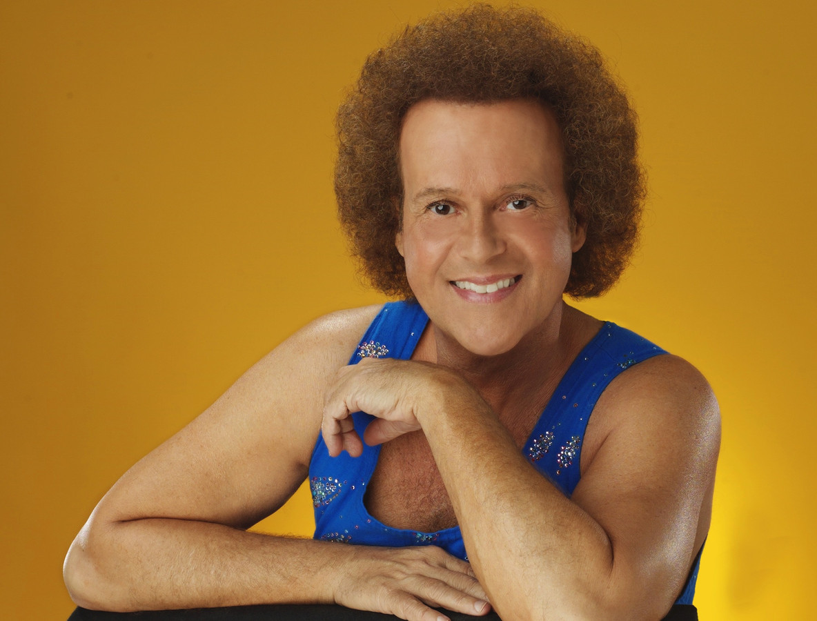 Al sinds 2014 ‘vermist’, maar fitnessgoeroe Richard Simmons geeft plots ...
