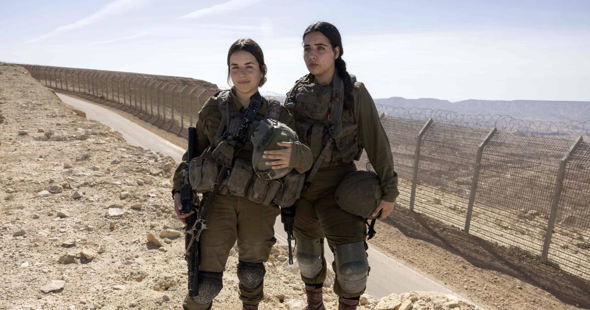 À Gaza, des soldates israéliennes en première ligne: “On est prêtes à ...