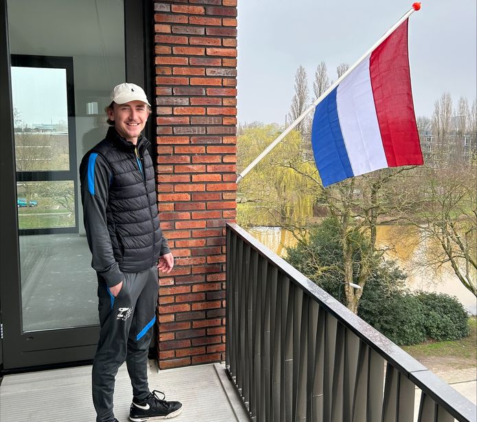 Eerste huurders nieuwbouw Apeldoornse Goeman Borgesiusstraat ontvangen ...