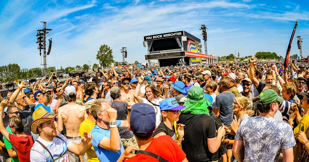 Eerste artiesten reageren op afgelasting festivalzomer: "Duizenden euro ...