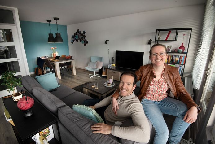 Wil je wonen boven de gemoedelijke drukte van City Plaza? Dan is het ...