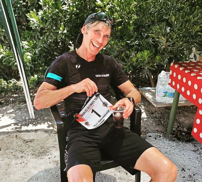 Kurt (58) wint voor de derde keer trial in Spanje: “243 kilometer lopen ...