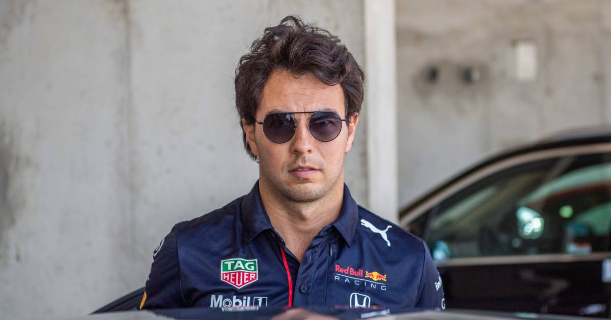 Sergio Pérez verlengt contract bij Red Bull en blijft teamgenoot van Max Verstappen | Formule 1 ...