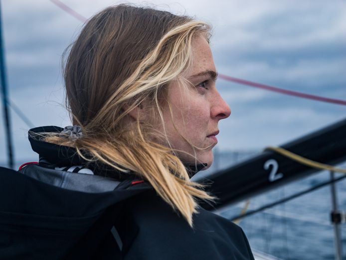 Rosalin Kuiper wint met Team Malazia derde etappe Ocean Race | Andere ...