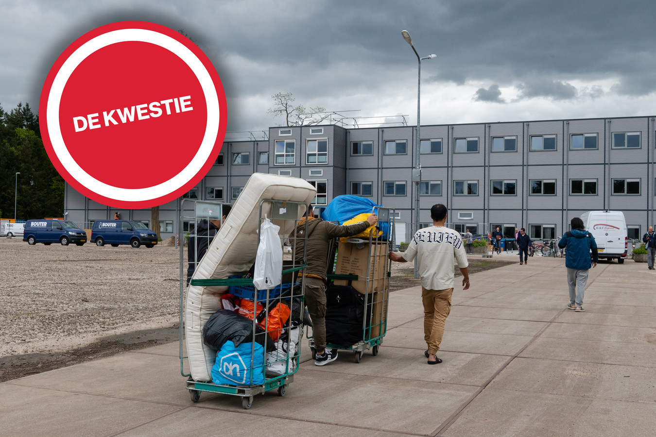 Asielzoekers met verblijfsvergunning opvangen in hotel, is dat nou wel ...