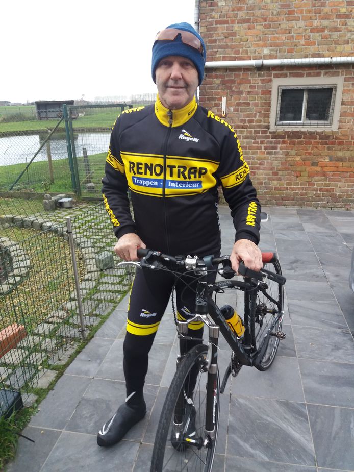 Grote feestzone met Roger De Vlaeminck voor doortocht van De Ronde ...