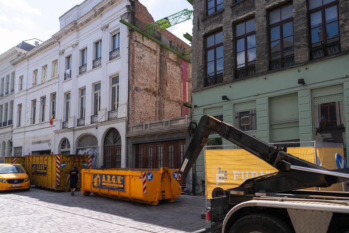 Supermarkt-werken in Gentse Hoogpoort eindelijk gestart: oude Carrefour ...