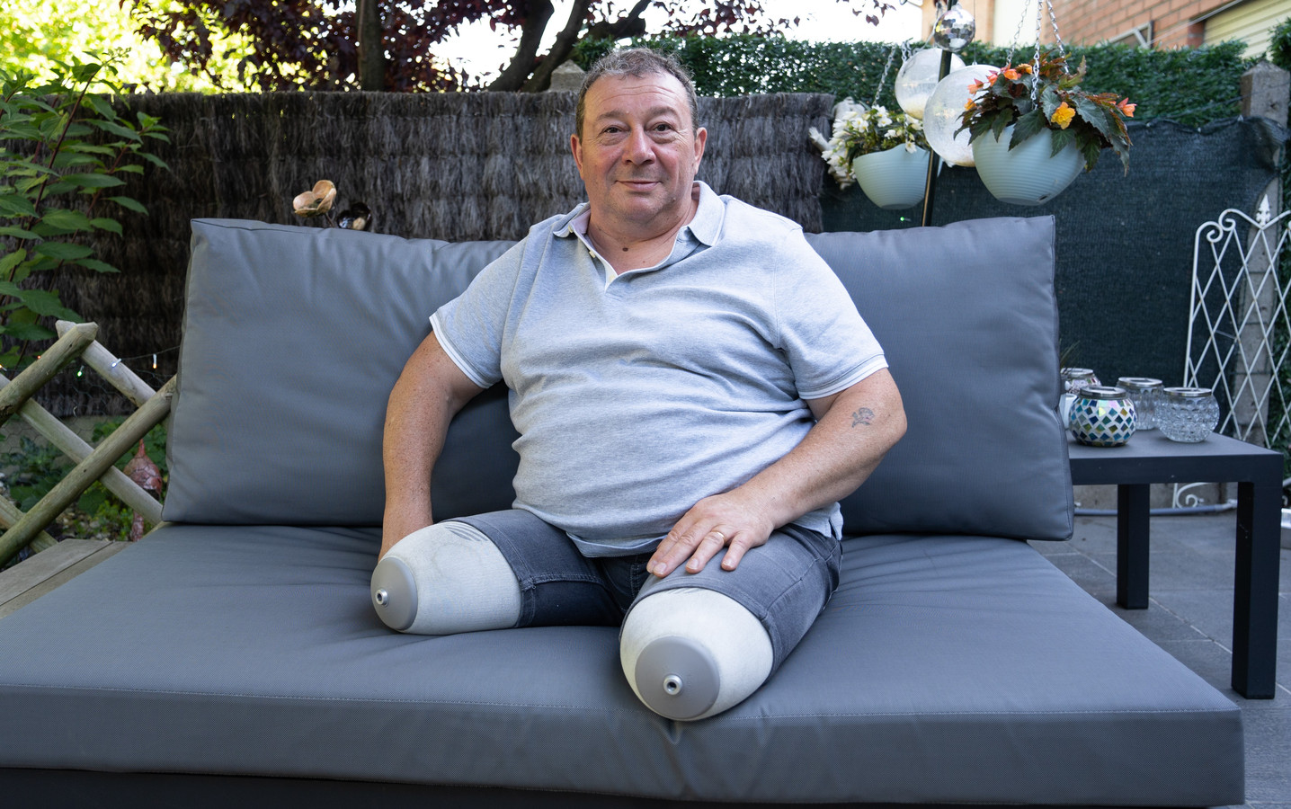 Kurt (55) verloor beide benen na werkongeval, gezin houdt crowdfunding ...