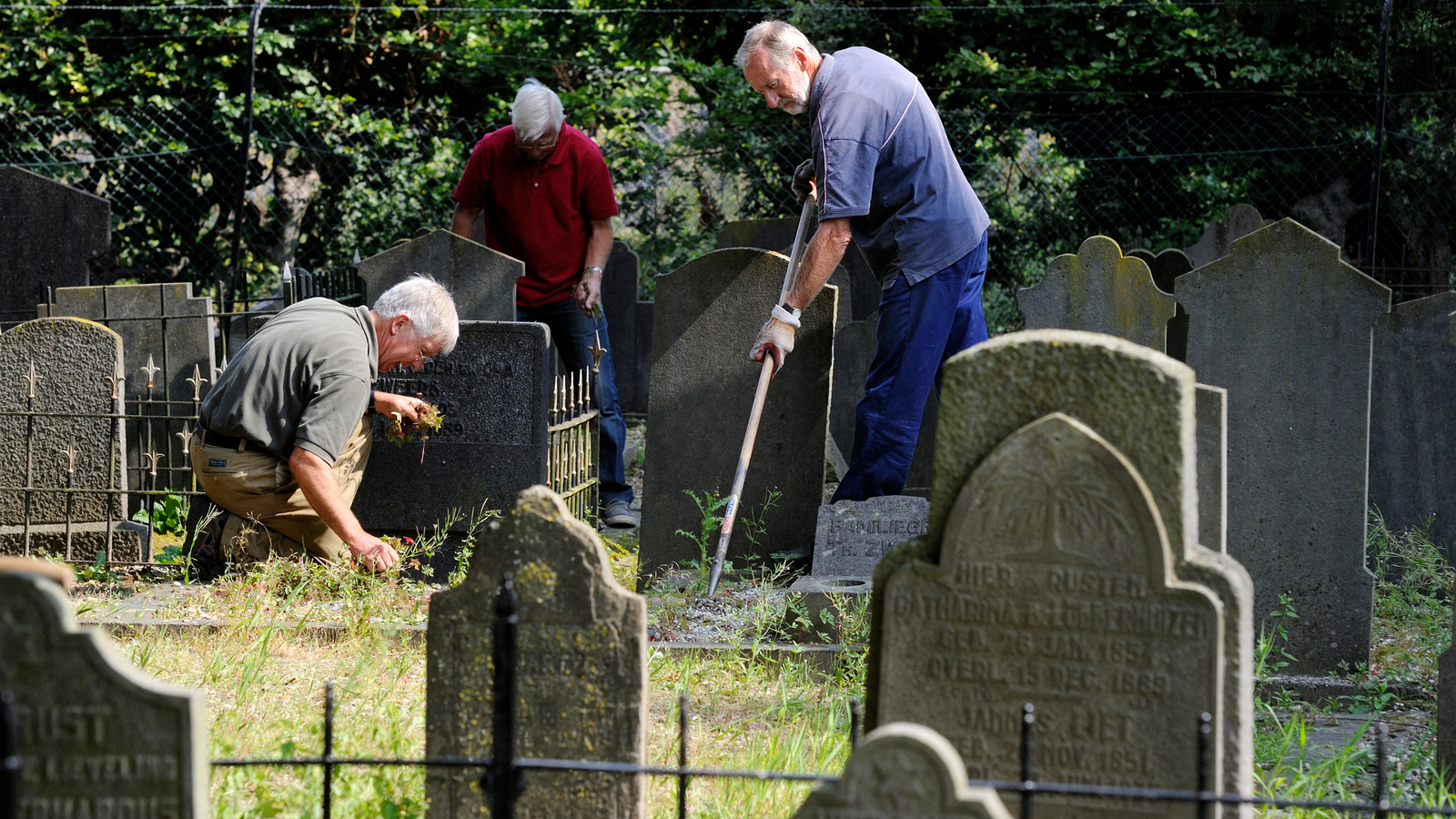 Honderden dood geboren baby’s en jong gestorven kindjes krijgen ...