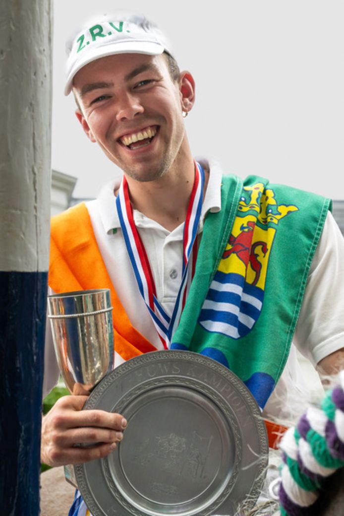 Zeeuws Kampioen ringrijden Rick Eckhardt (21) prolongeert zijn titel ...