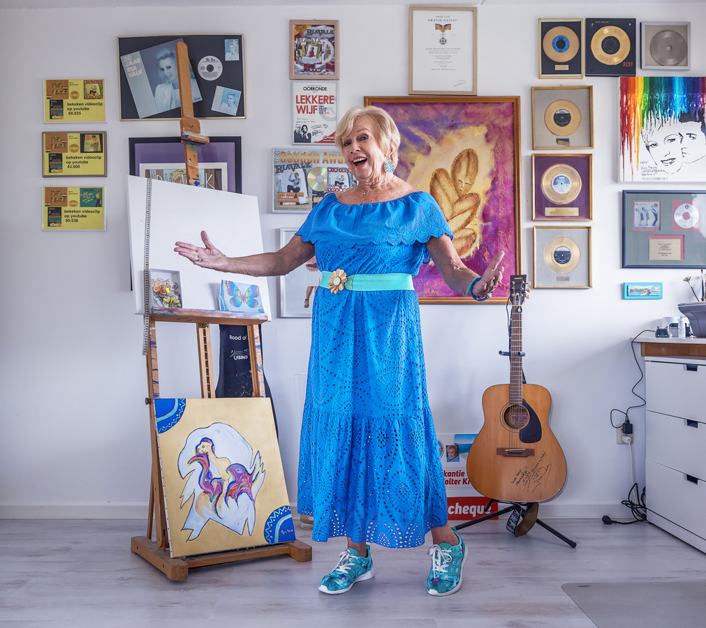 Ria Valk (83) heeft nog nooit een optreden afgezegd, zelfs niet toen ...