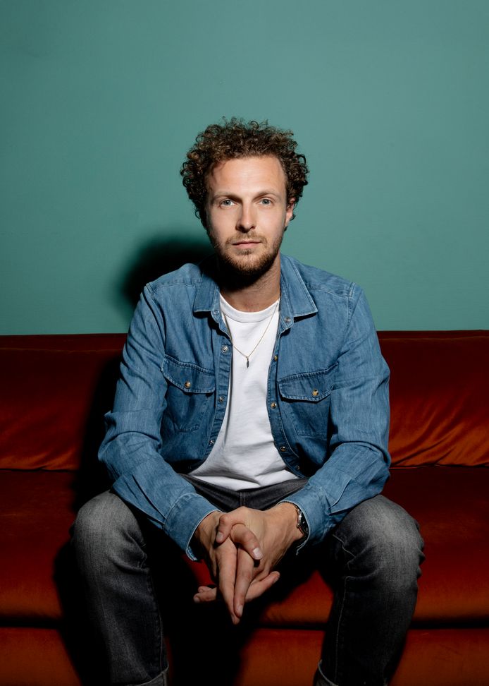 Tim Senders geeft jongeren stem in gesprek over mentale gezondheid ...