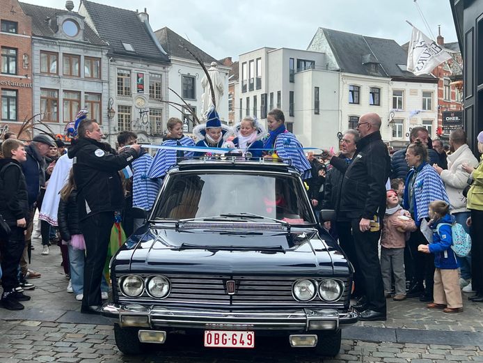 IN BEELD. Mini-prinsenpaar Vince en Kytana openen officieel de grote ...