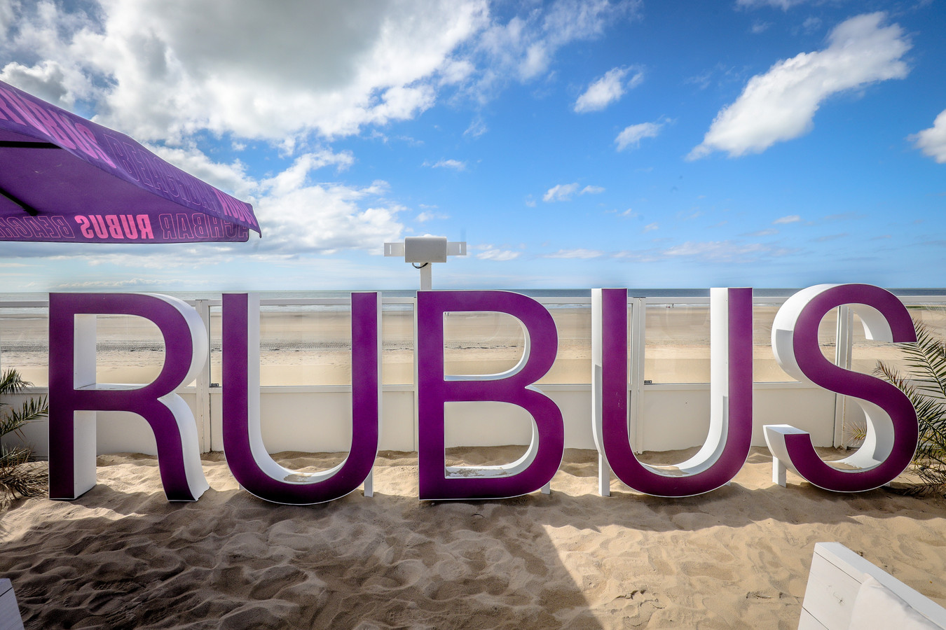 BEACHBAR(-O-METER). Rubus Beach in Middelkerke: “Ik ben heel enthousiast over onze ligging ...