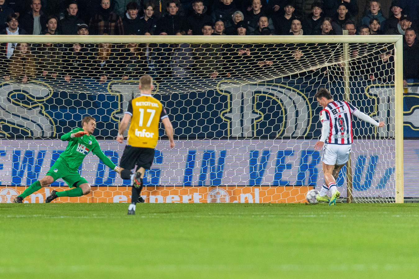 ‘Een vleugje Dirk Kuijt’ bij de spitsen van opfleurend Willem II: ‘Niet ... ‘Een vleugje Dirk Kuijt’ bij de spitsen van opfleurend Willem II: ‘Niet ...